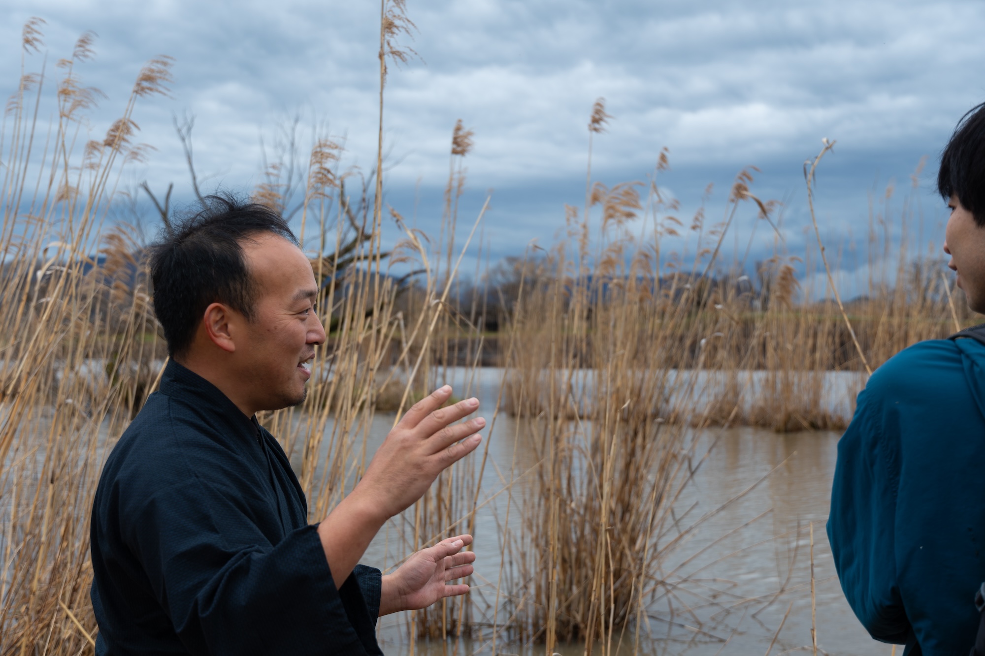 めぐるり近江八幡 | 「今、やらなあかん」先人から次世代へ、ヨシ文化を受け継いでいく